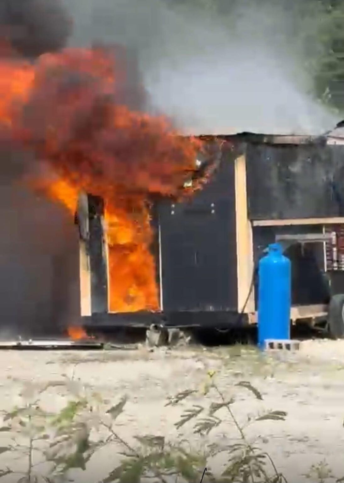 D’BBQ Hut owners begin fundraising drive after devastating blaze ...
