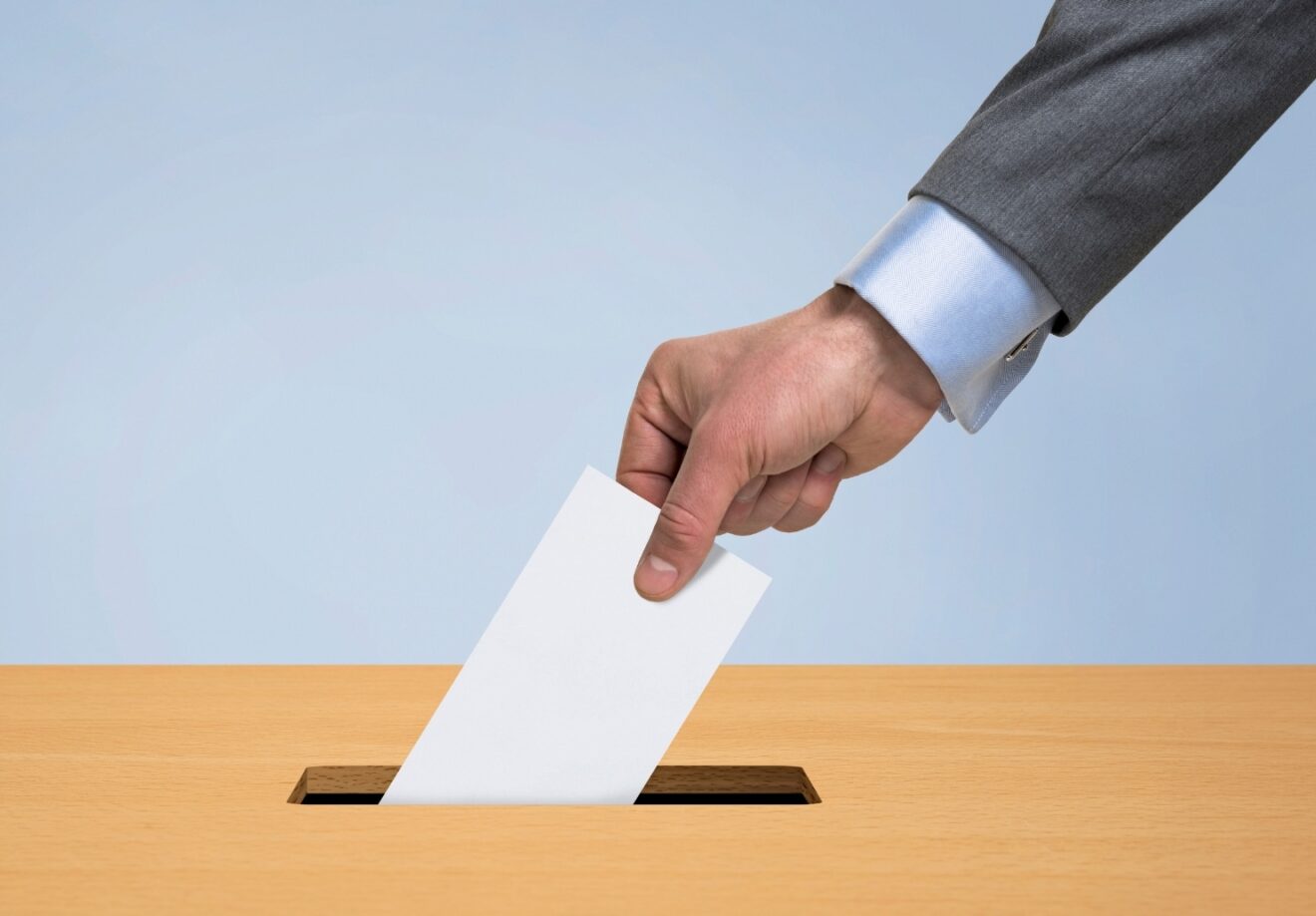 Cora Richardson Hodge sworn in as Anguilla's first female premier ...